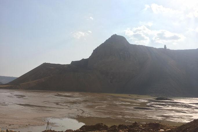 Twenty bodies found in landslide at Hpakant mining site | Mizzima ...