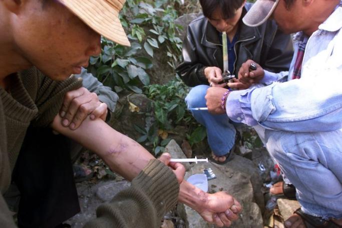 Myanmar’s addicts forgotten victims in the war against drugs | Mizzima ...