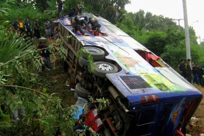 13 passengers killed in Myanmar bus crash | Mizzima Myanmar News and ...