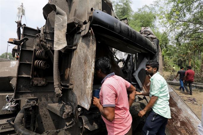 What we know about India's worst rail tragedy in decades | Mizzima Myanmar News and Insight